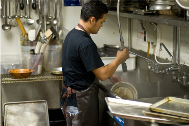 4 Tips for Unclogging Restaurant Drains | PlumbWize